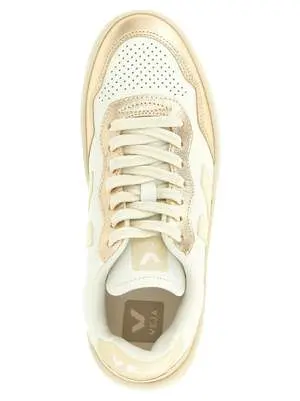 VEJA V-90 Sneakers