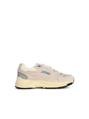 AUTRY Hyperway Low Mesh And Suede Sneakers