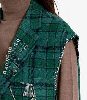 ROY ROGER'S Sleeveless Plaid Jacket