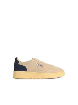 AUTRY Medalist Low Suede Sneakers