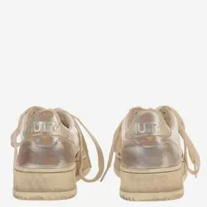 AUTRY Medalist Low Super Vintage Sneakers