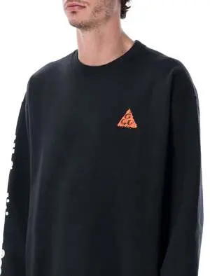 Nike Outdoor Graphic Sweatshirt