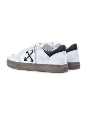 Off White Vulc Low Sneakers
