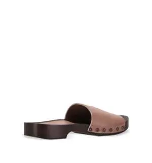LA ROSE Leather Clogs - Cipria