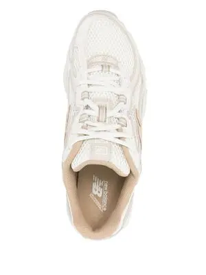 NEW BALANCE 740 Sneakers - Beige