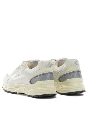 AUTRY Hyperway Sneakers - White