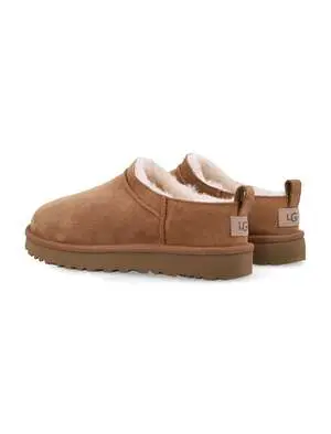 UGG Flat Shoes