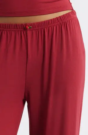 HAPPY CAMP3R Scarlett Olivia Pull-on Pants - Deep Red