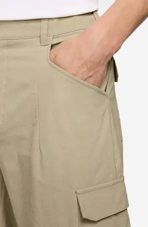 Nike Loose Fit Straight Leg Cargo Pants - Limestone