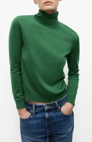 Women's Knit Turtleneck Sweaters