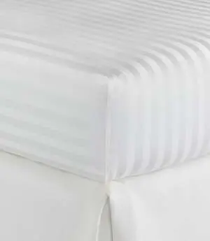 PEACOCK ALLEY Soprano Stripe Sateen Fitted Sheet - White