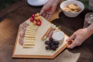 TOSCANA Home Plate Serving Board