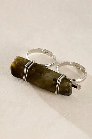 ARIANA OST Mina Two Finger Semiprecious Stone Ring - Labradorite/silver