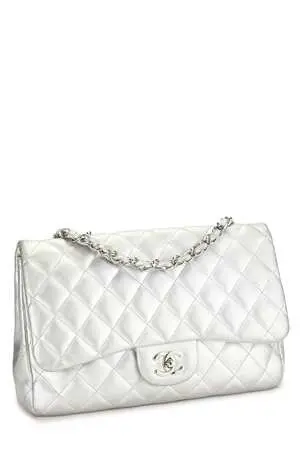 Chanel Quilted New Classic