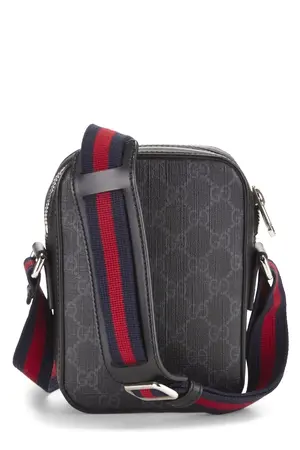 Gucci Gg Supreme Web Messenger