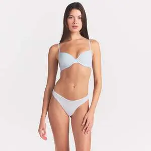 SKIMS T Shirt Bra | Blue | | Fits Everybody