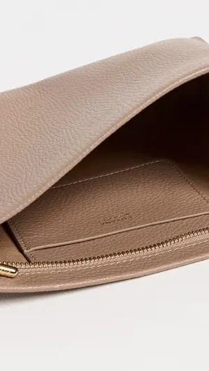 Cuyana Small Zipper Pouch