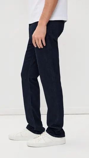 FRAME The Modern Straight Jeans