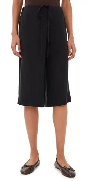 With Jéan Arden Capri Pants - Black