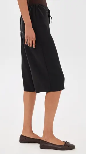 With Jéan Arden Capri Pants - Black