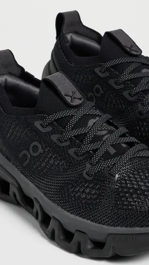 On Cloud X Temp Sneakers
