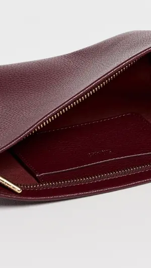 Cuyana Small Zipper Pouch