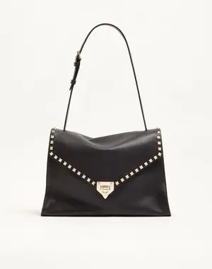 Valentino Garavani Rockstud Maxxing Medium Shoulder Bag In Smooth Calfskin - Black