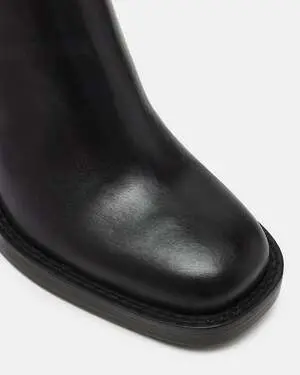 Steve Madden Daley Block Heel Booties