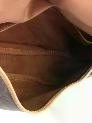 LOUIS VUITTON 2008 Monogram Saumur 30 Crossbody Bag