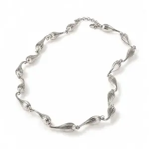 HYE JANE JEWELRY Pod Necklace - Silver