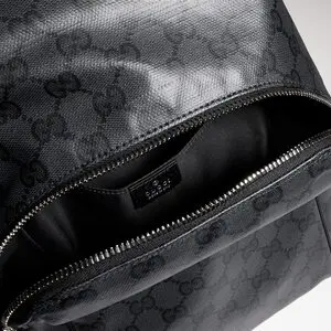 Gucci Essence Classic Sling Bag