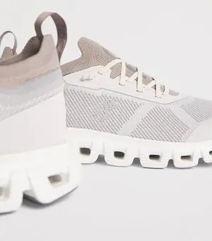 On Cloud Versa Trainers - Grey