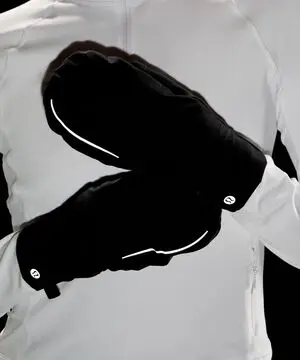 Lululemon Fast And Free Insulated Running Gloves