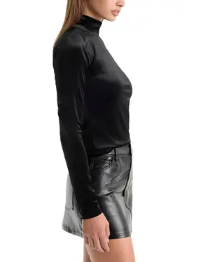 Good American The Velvet Turtleneck Top