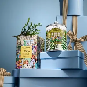 GLASSHOUSE FRAGRANCES White Christmas Candle, 13.4 Oz