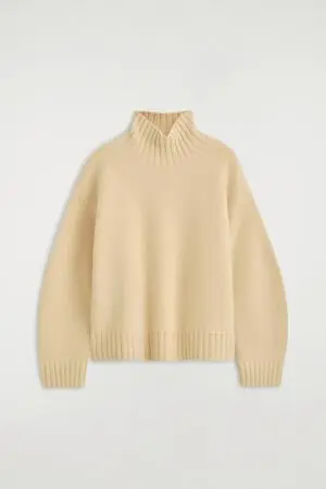 Cos Chunky Pure Cashmere Mock-neck Sweater - Beige