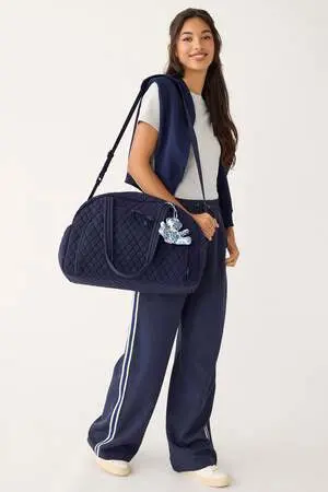VERA BRADLEY Weekender Travel Bag In Peacoat