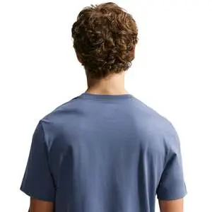 Nike Swoosh T-shirt