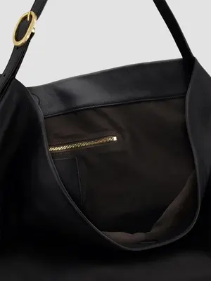 Vince Medium Plonge Vivian Leather Hobo Bag
