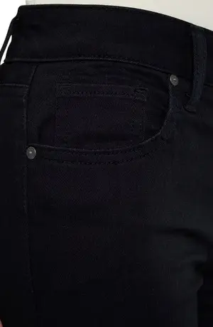 SILVER JEANS CO. Avery Curvy High Waist Trouser Jeans