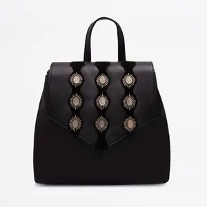 CLARA BARCELO A Story Bag