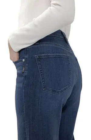 SILVER JEANS CO. Suki Wide Leg Jeans