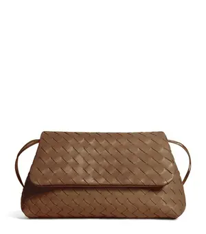 Bottega Veneta Leather Giorno Shoulder Bag - Neutral
