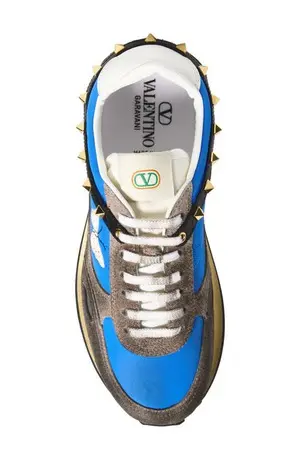Valentino Garavani Stud Up Sneaker