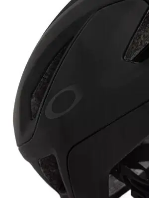 Oakley Aro3 Endurance Logo-print Matte Helmet