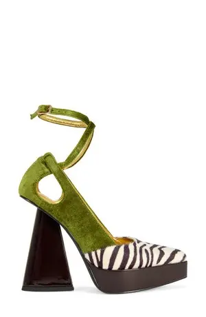 AZALEA WANG Vevelyn Pump