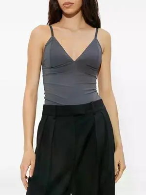 GESTUZ Camigz V-neck Top - Grey