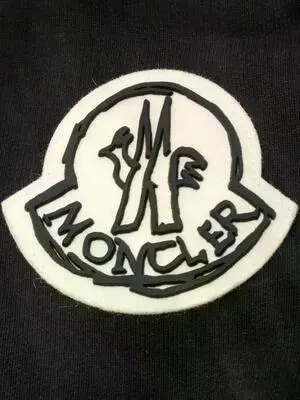 Moncler 2020's Logo Patch Zip-up Hoodie
