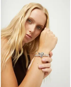 UNODE50 Sterling Plated Bracelet With Heart Detail