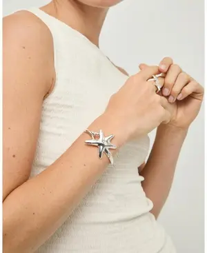 UNODE50 Tone Rigid Star Bangle Bracelet